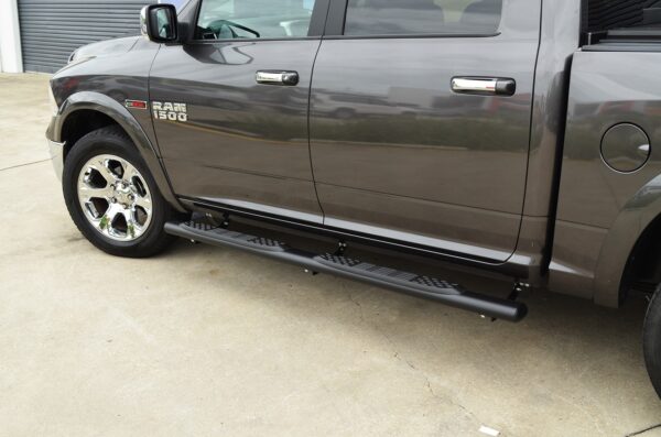 Ram Factory Style Fixed 5" Oval Black Side Steps - The Best RAM Accessories