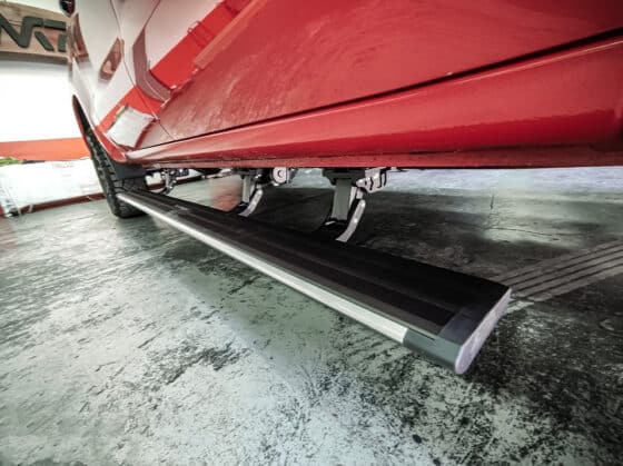 Apache Electric Side Steps for Silverado 2500/3500 - The Best RAM ...
