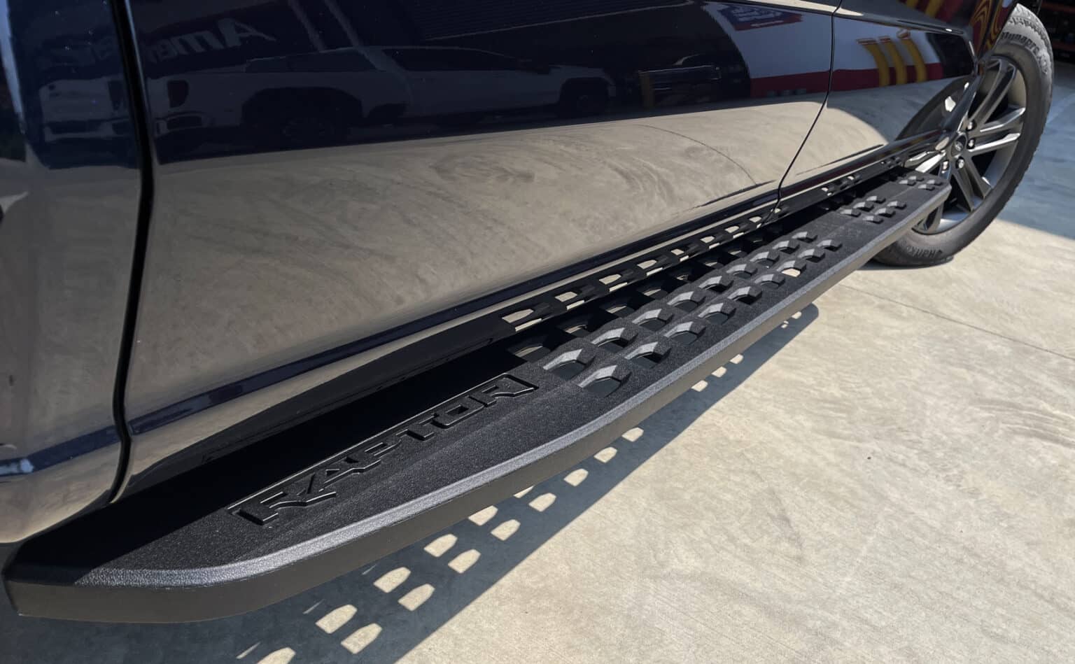 Ford F150 Raptor Side Steps best fit only F150 Raptor